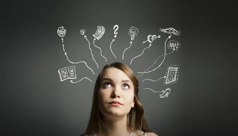 6 Surprising Pros and Cons of AI in Internal Comms